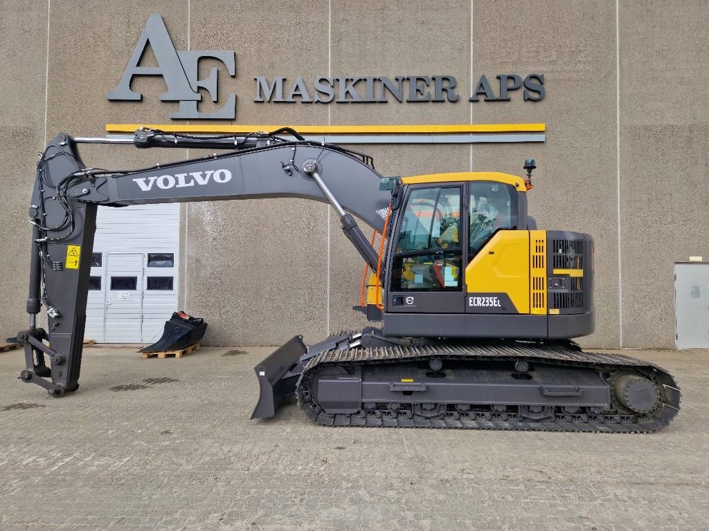 Volvo ECR 235 EL - Gravemaskiner på larvebånd - Entreprenør - Brugte ...