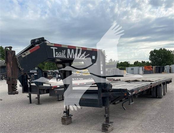 Trailmaster 35 FT. T/A GOOSENECK