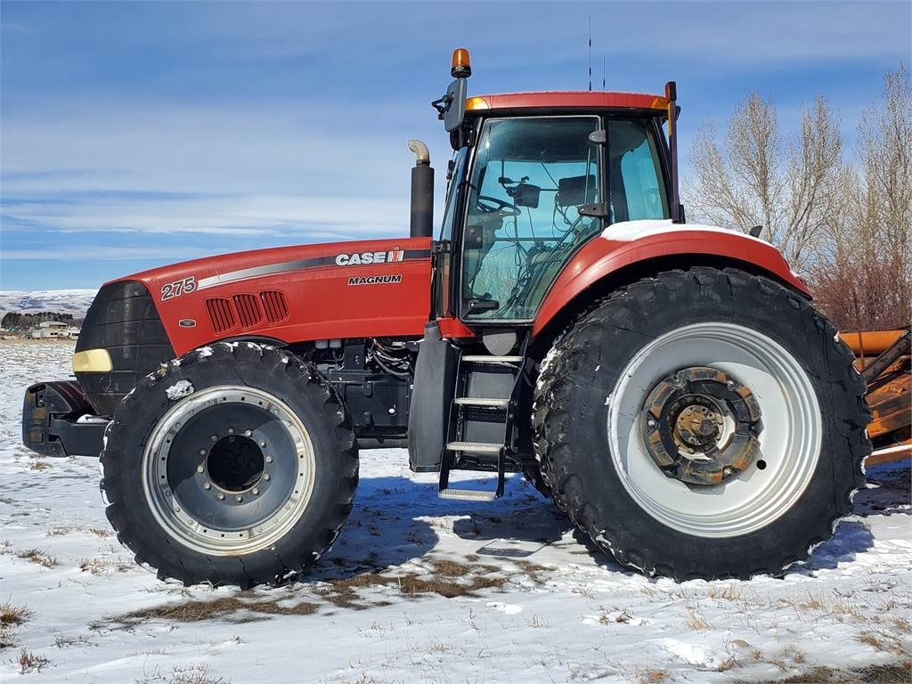 Case IH Magnum 275