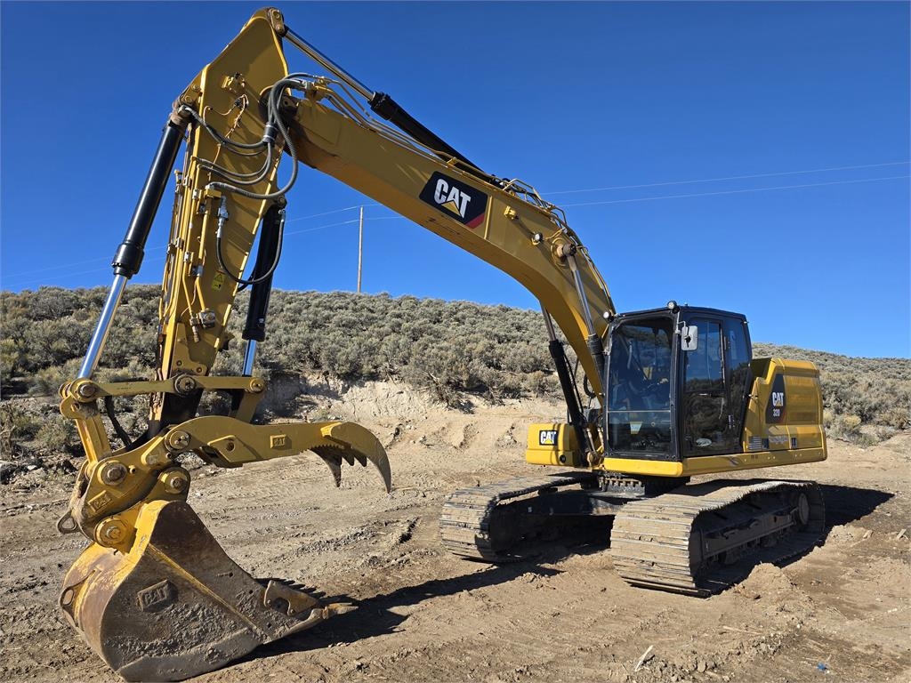 CAT 320