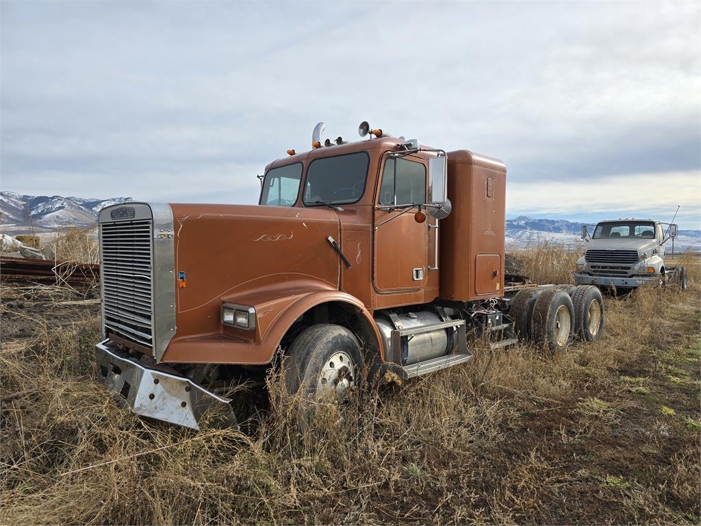 Freightliner FLC