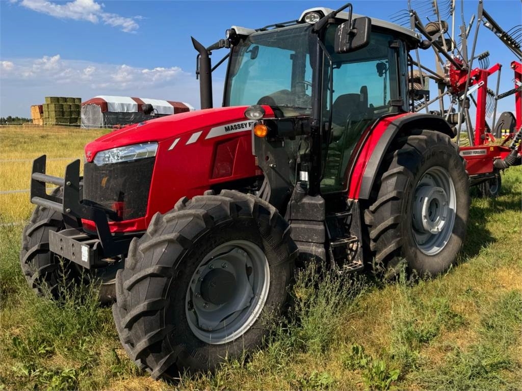 Massey Ferguson 6712