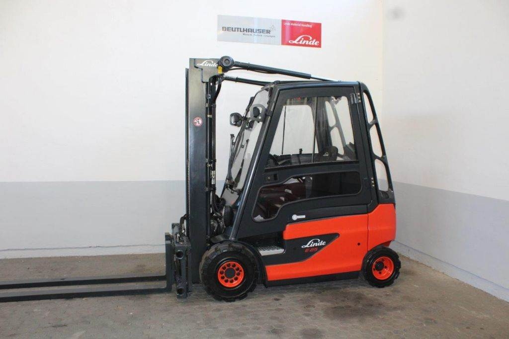 Linde E25 - Elektro-Stapler - Flurförderzeuge - Beutlhauser