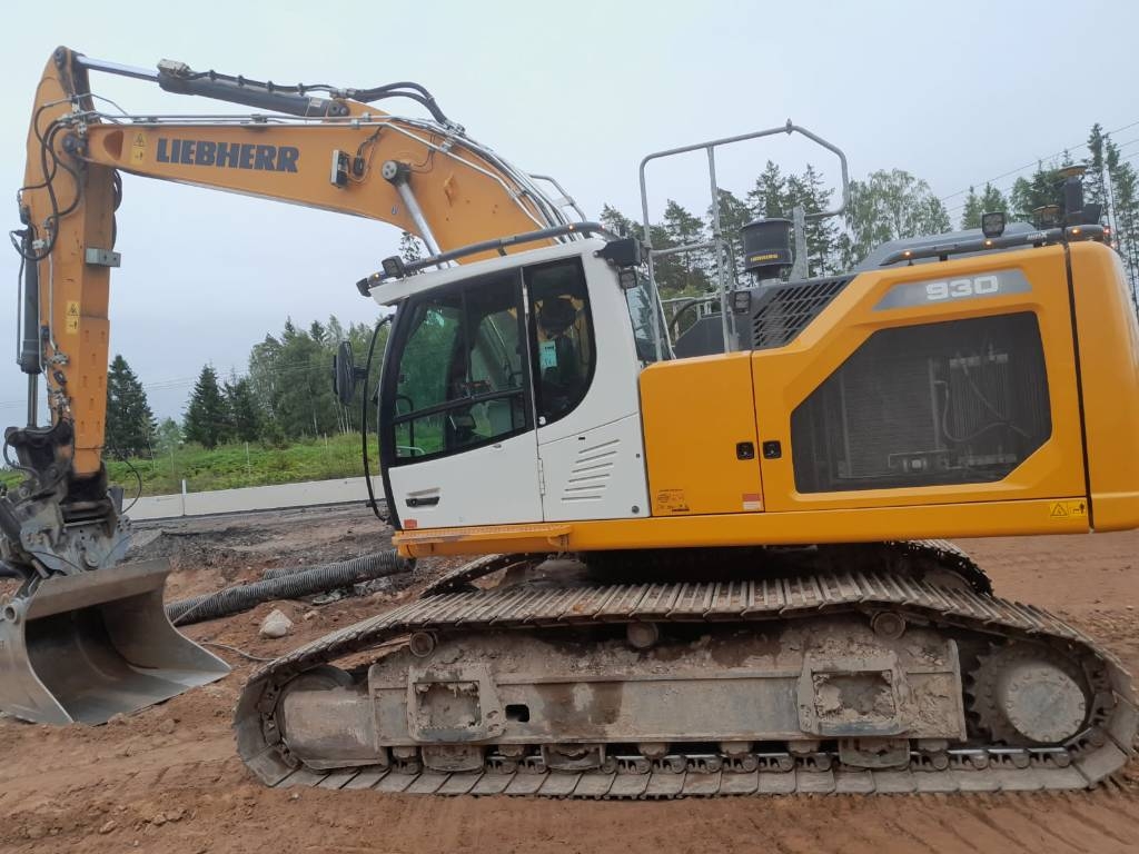 Liebherr R 930 G8 | Polar Machine Trading