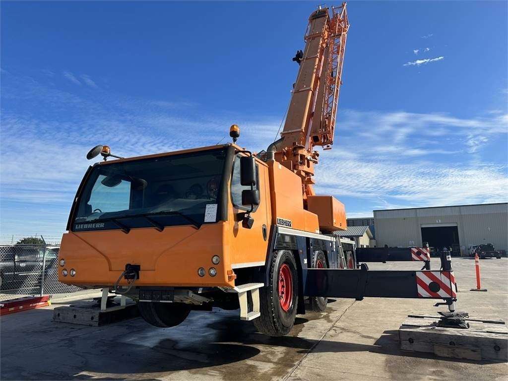 Liebherr LTM 1090-4.2