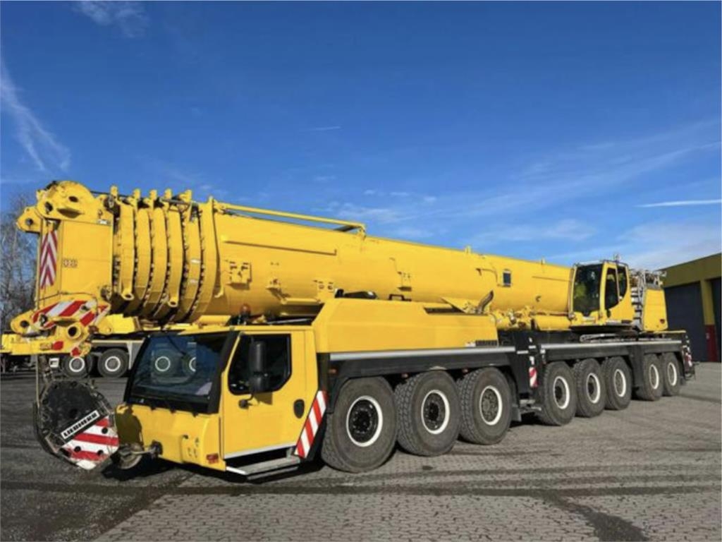 Liebherr LTM 1450-8.1
