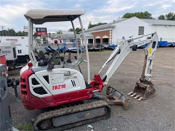 Takeuchi TB216