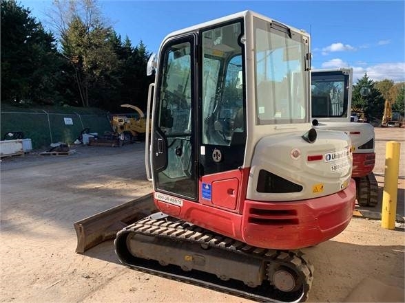 Takeuchi TB240