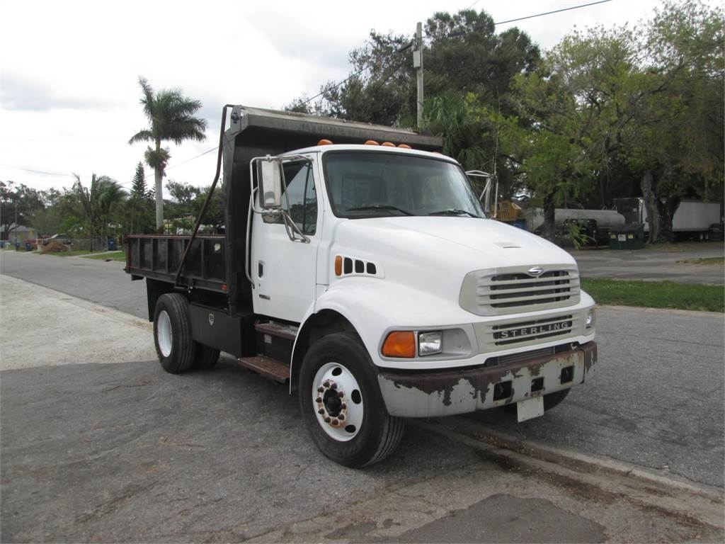 Sterling M7500 Acterra