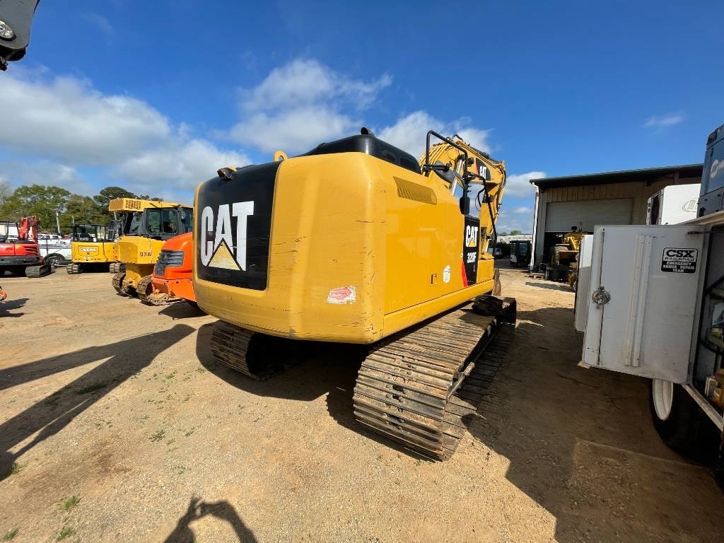 CAT 320fl