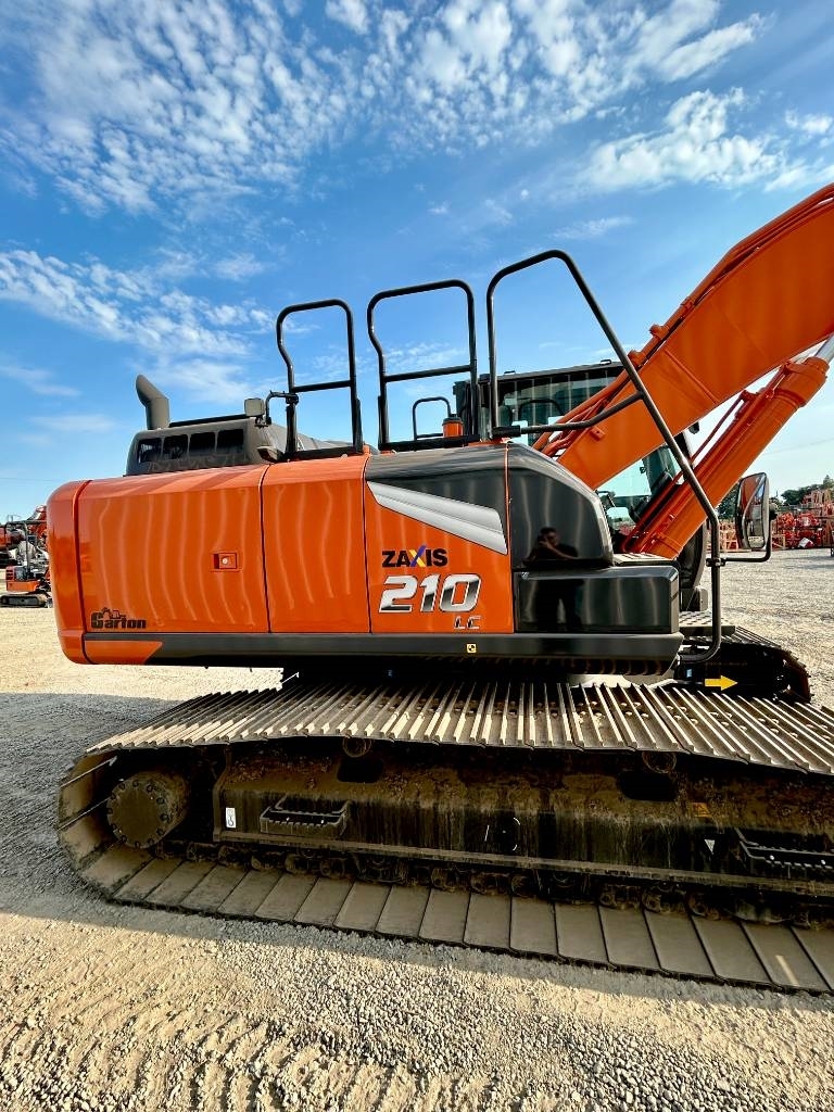 Hitachi ZX 210 LC-7