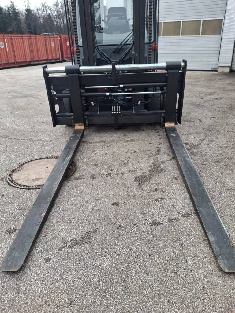 Kalmar DCF80-9 - Diesel trucks - Material Handling - Kalmar Used Machines