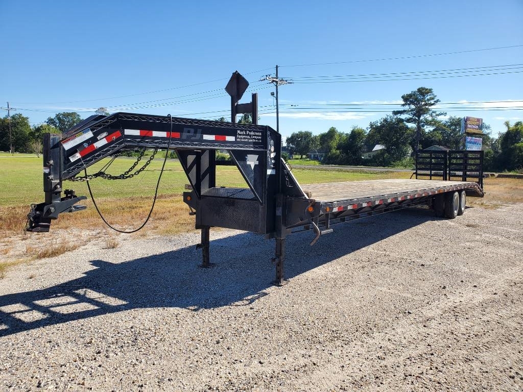 PJ Trailers 40ft Gooseneck