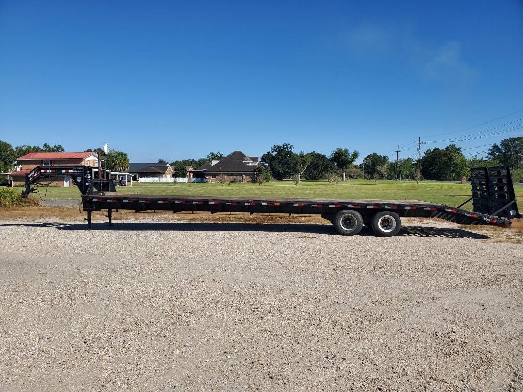 PJ Trailers 40ft Gooseneck
