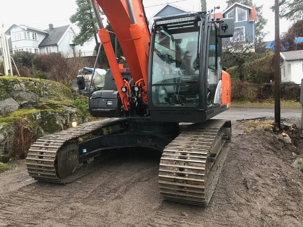 Hitachi ZX 210 LC-5 B - Crawler Excavators - Construction Equipment ...