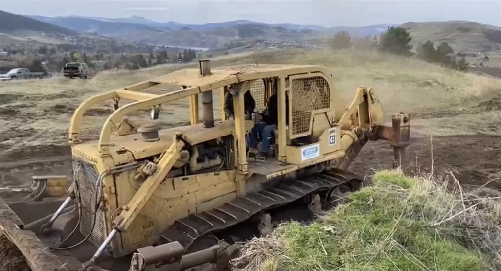 CAT D8H