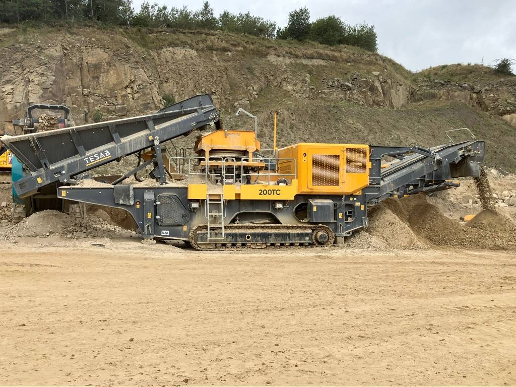 Blue Machinery Used