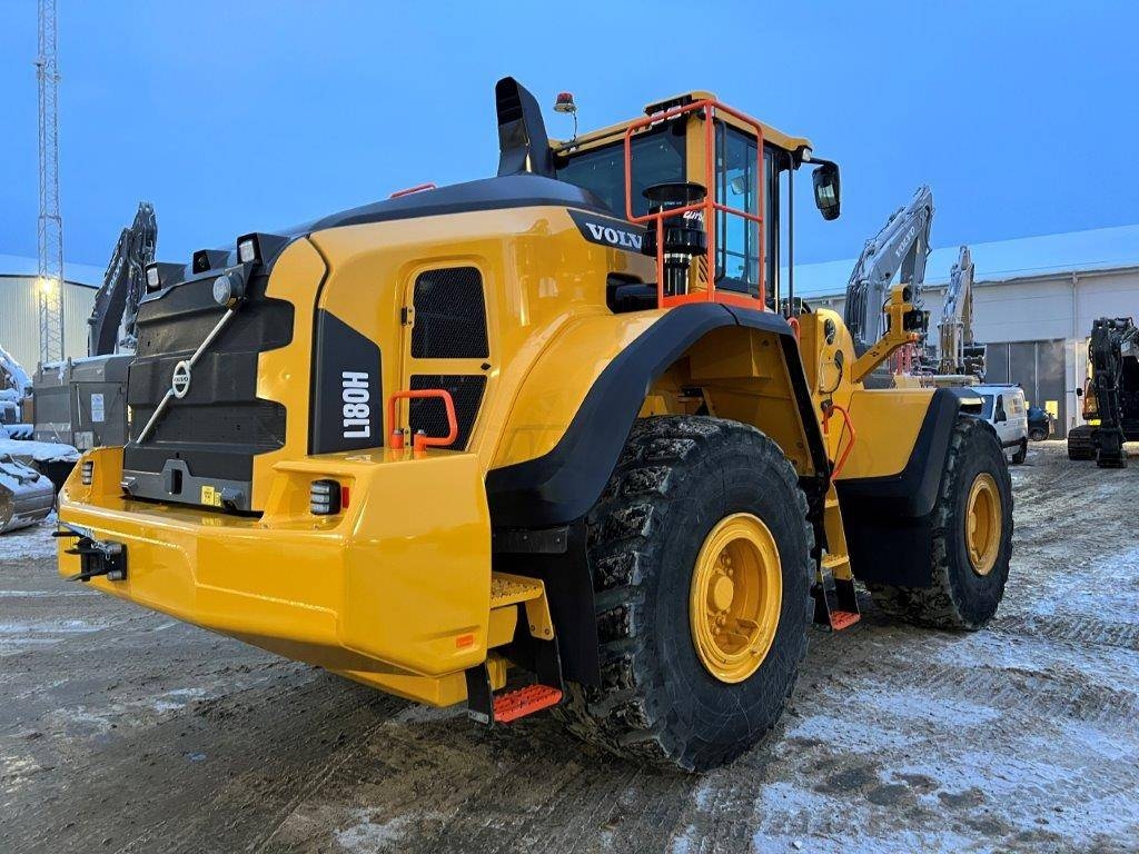 Buy Used Volvo L180H Long Boom Wheel loader for sale in Stockholm ...