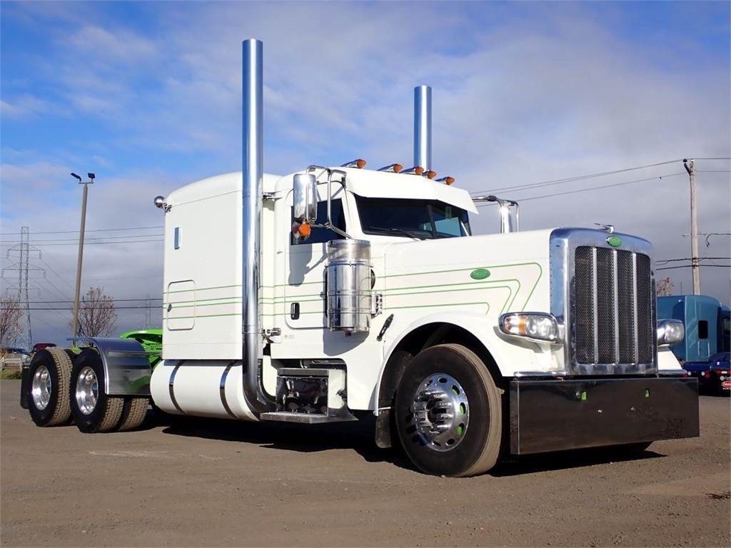 Peterbilt 389