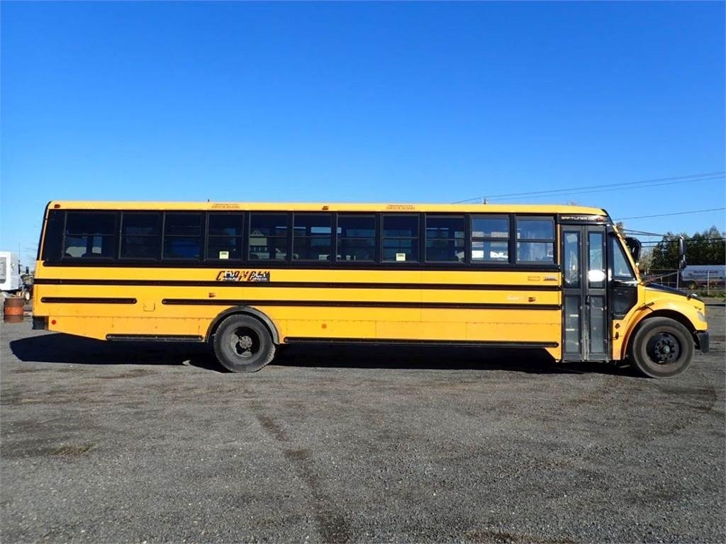 Thomas SAF-T-LINER C2