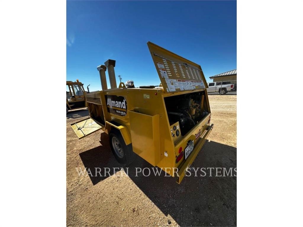 Allmand MH500 - Equipos de fundido - Construcción - CATERPILLAR WORLDWIDE