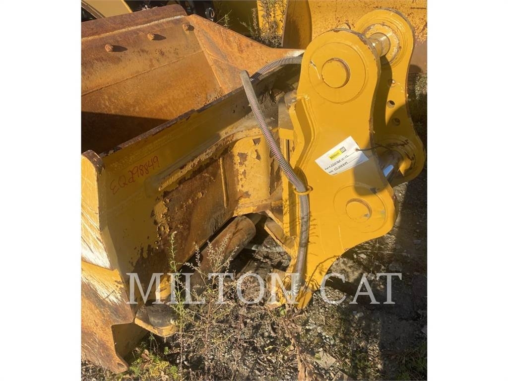 AMI AttachmentsT CB LINKAGE 72 TILT BUCKET