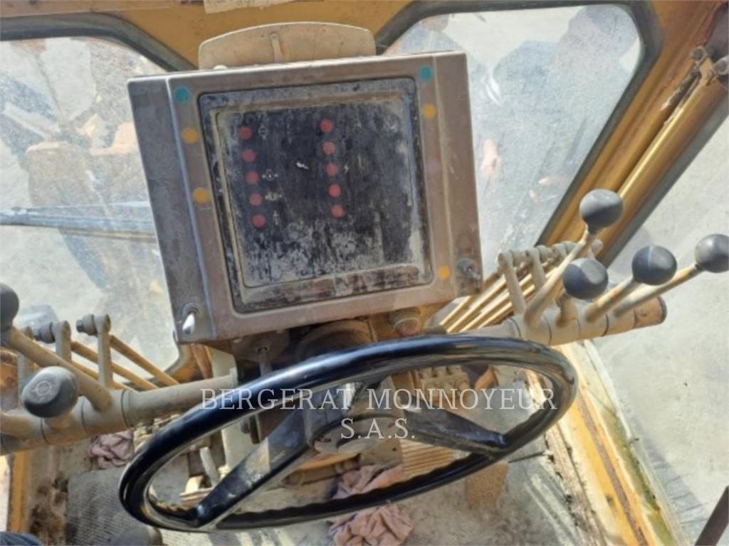 CAT 120G - motoniveladoras para minería - Construcción - CATERPILLAR ...