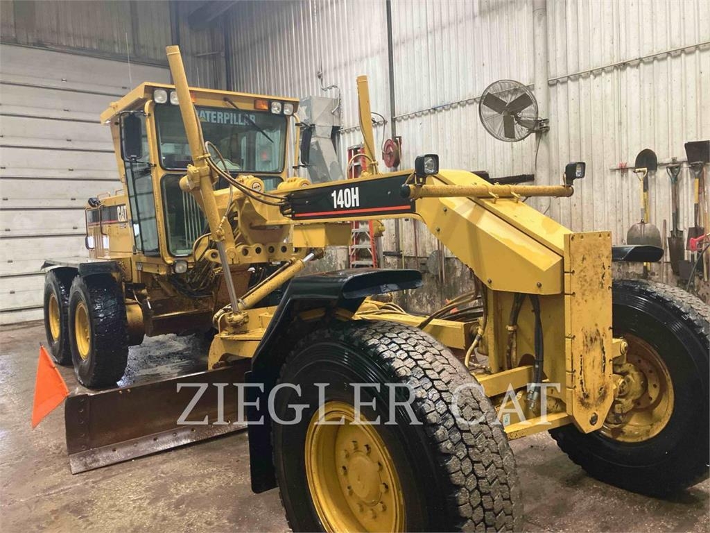 CAT 140H - motoniveladoras para minería - Construcción - CATERPILLAR ...