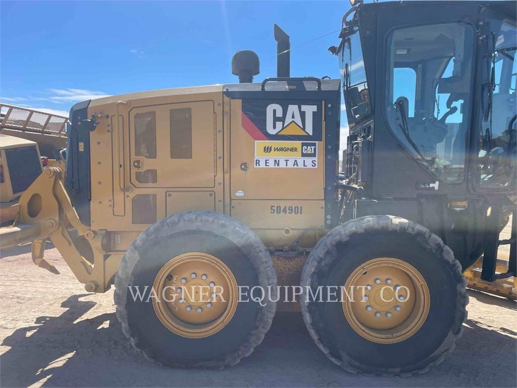 CAT 140M3