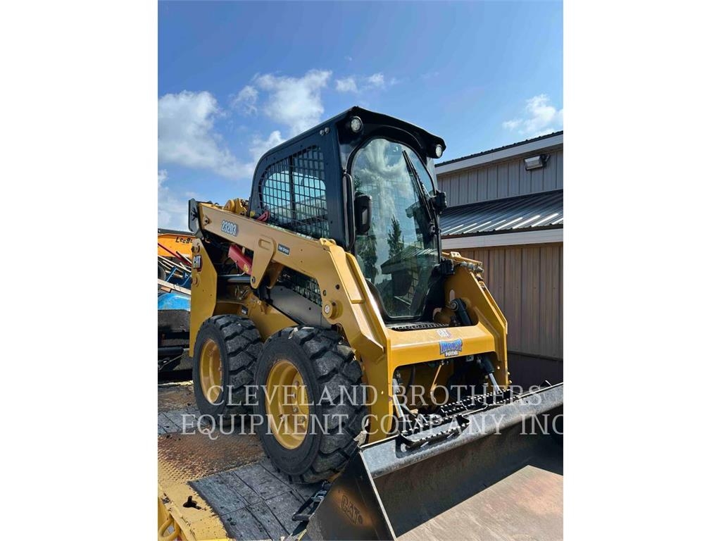 CAT 232D3 - Minicargadoras - Construcción - CATERPILLAR WORLDWIDE