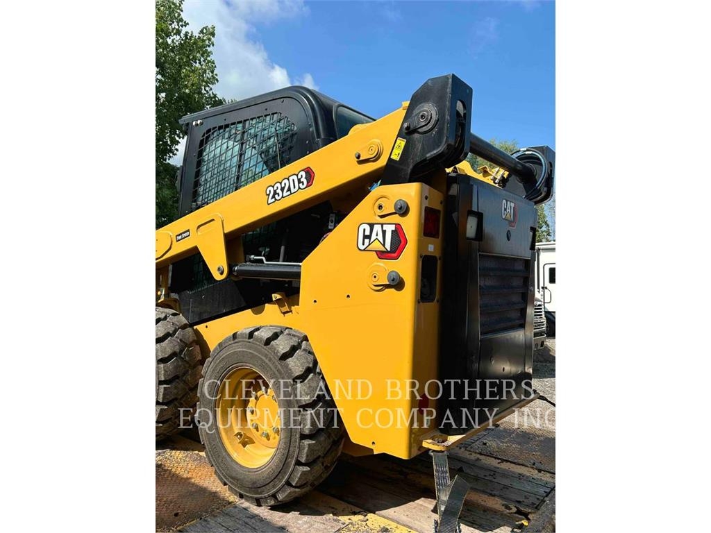 CAT 232D3 - Minicargadoras - Construcción - CATERPILLAR WORLDWIDE