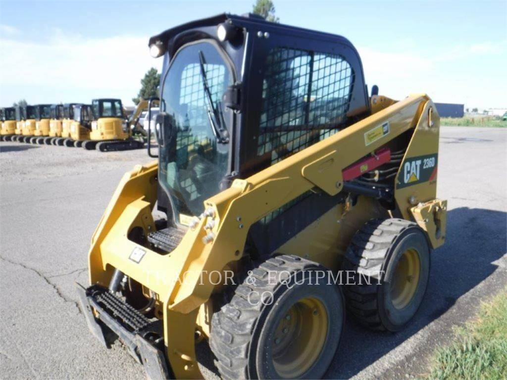 CATERPILLAR WORLDWIDE