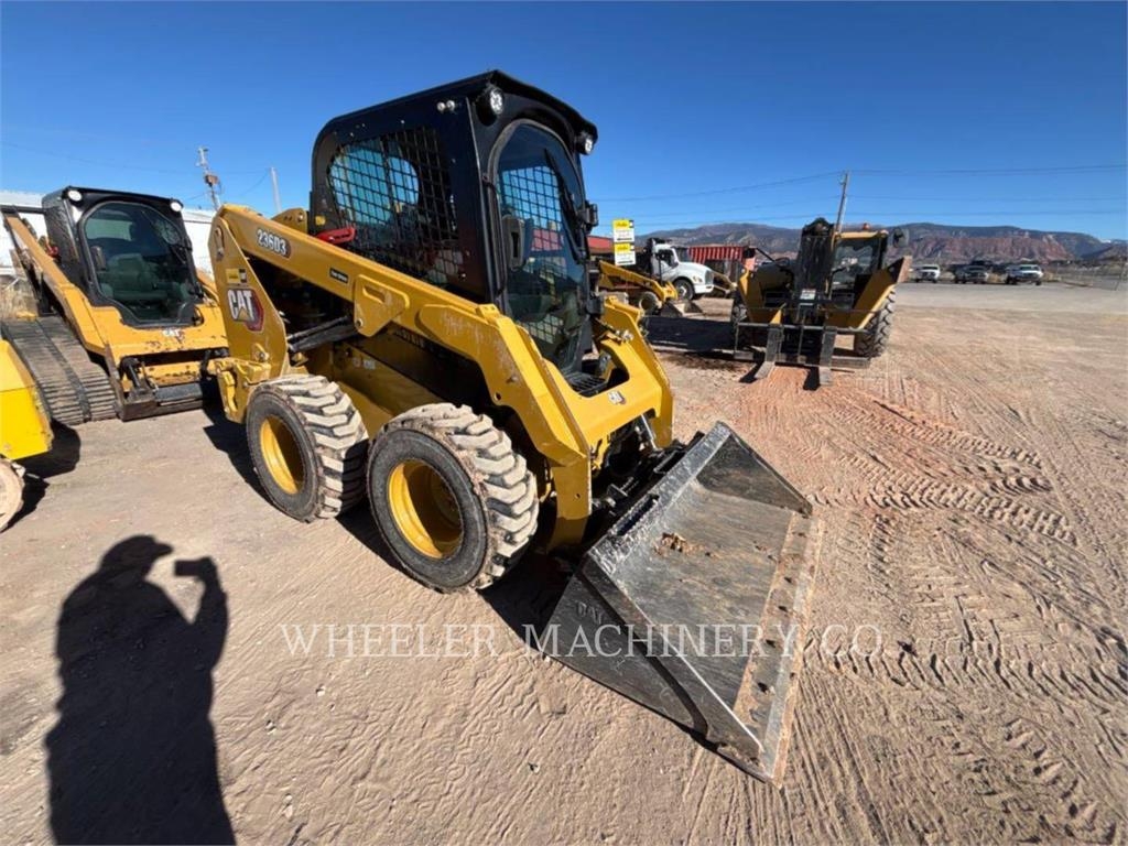CAT 236D3 C3H2 - Minicargadoras - Construcción - CATERPILLAR WORLDWIDE