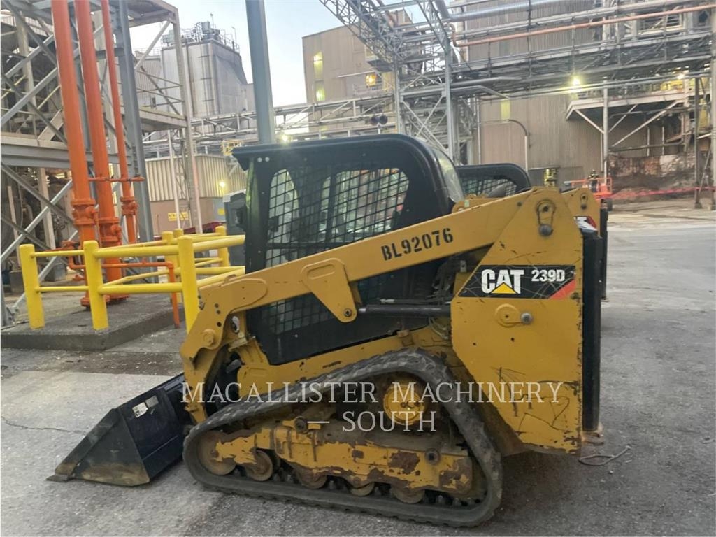 CAT 239D