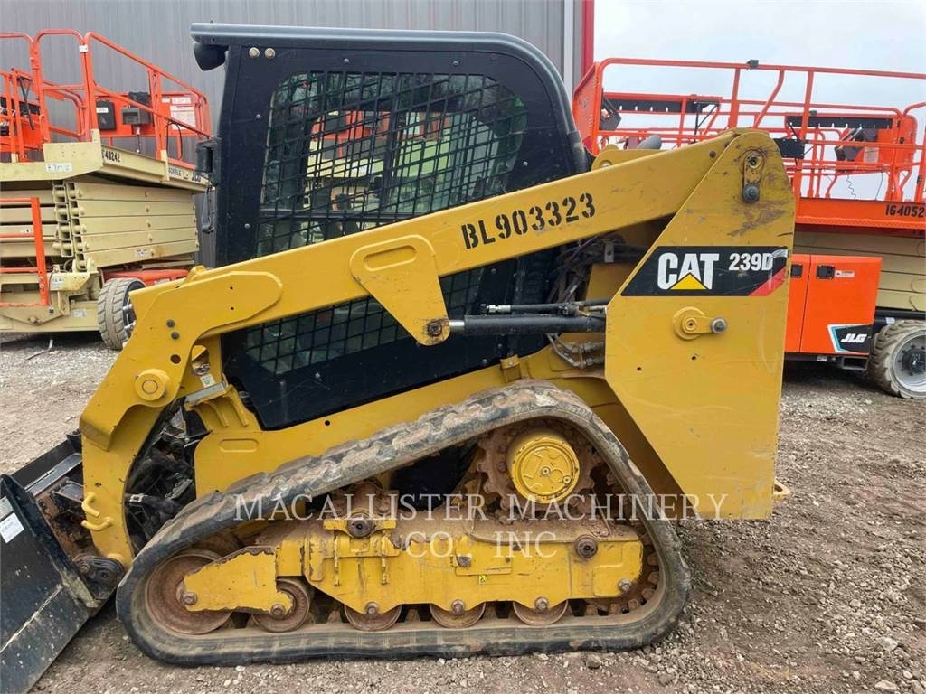 CAT 239D