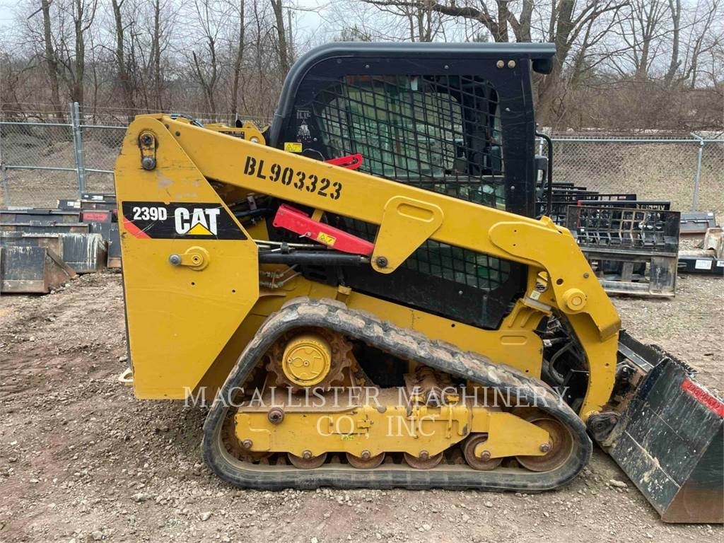 CAT 239D