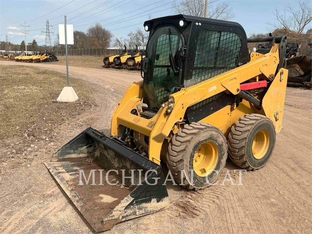 2023 CAT 242D3 A2Q For Sale - 25,000 USD | Cat Used