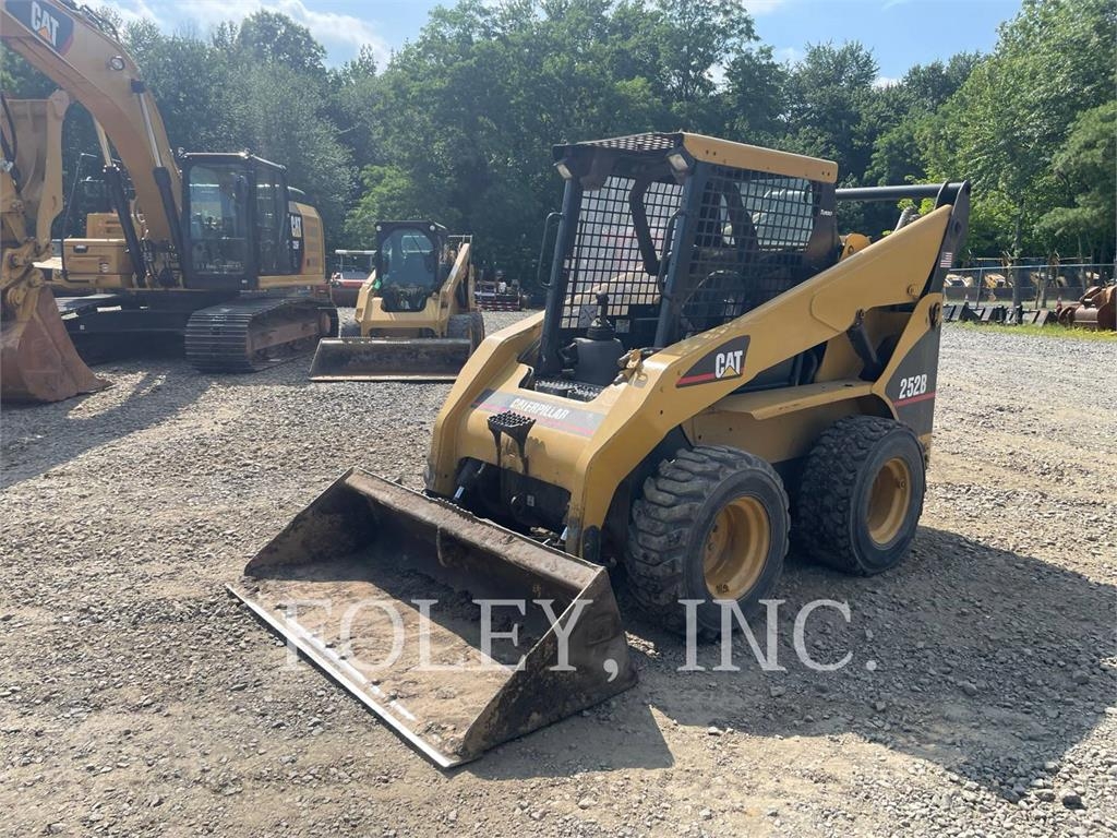 2006 CAT 252B For Sale - 16,000 USD | Cat Used