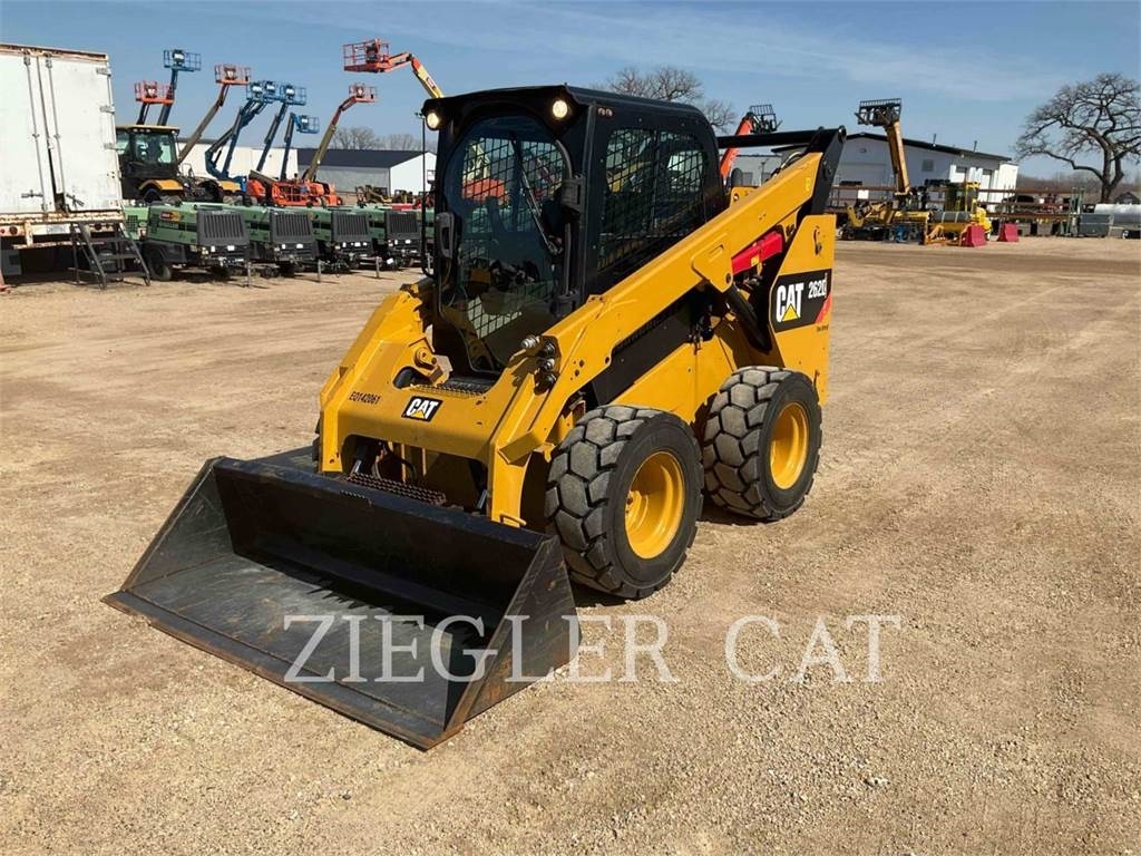 CAT 262D - Minicargadoras - Construcción - CATERPILLAR WORLDWIDE