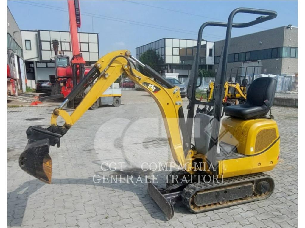 2018 CAT 300.9D For Sale - 16,234 USD | Cat Used