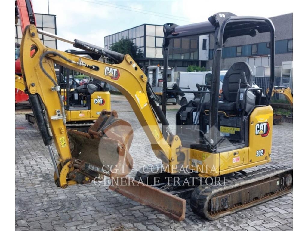 CAT 302 CR - Escavadoras de rastos - Equipamentos Construção ...