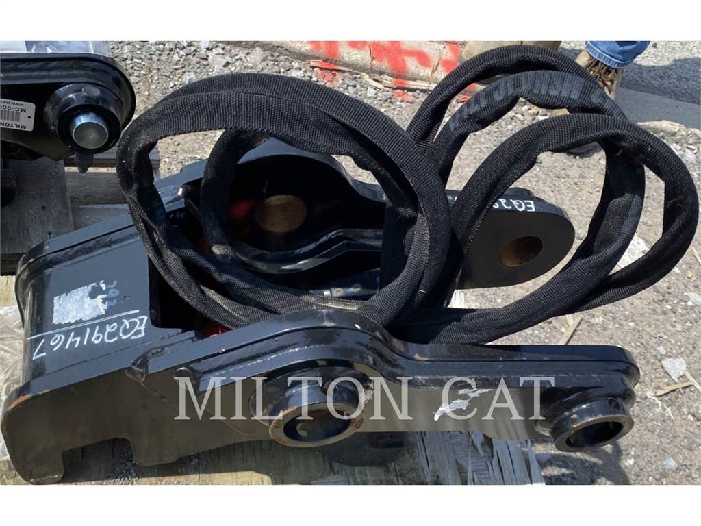 CAT 305/306 HYDRAULIC PIN GRAB COUPLER - Enganches rápidos ...