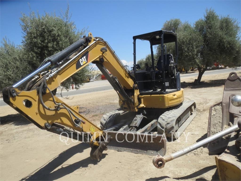 2017 CAT 305.5E2 For Sale - 39,000 USD | Cat Used