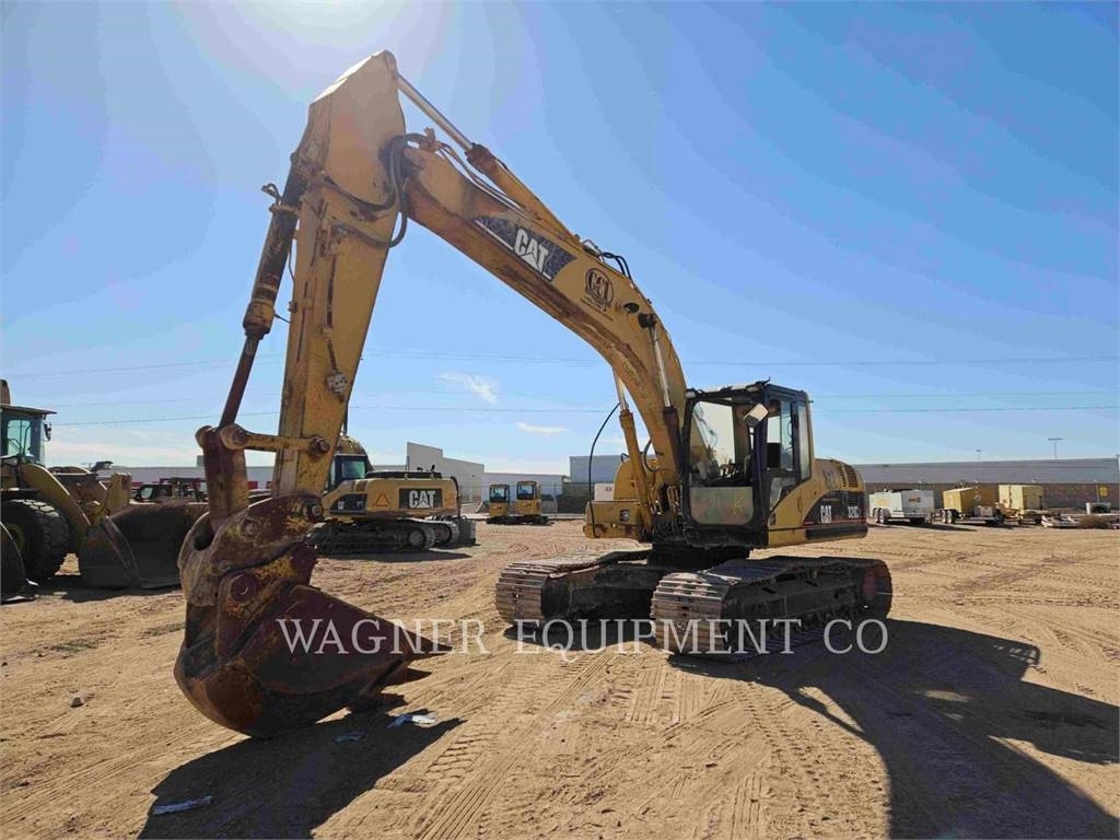 2005 CAT 320CL For Sale - 39,700 USD | Cat Used