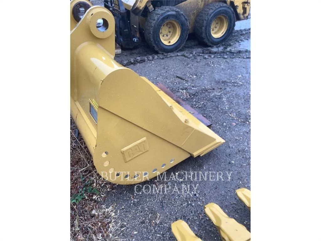 CAT 323 B LINKAGE DC BUCKET - herramienta: cucharón - Construcción ...