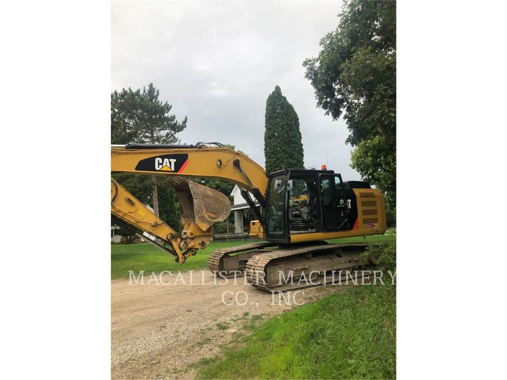 CAT 323FL