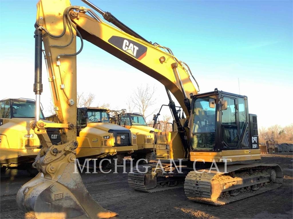 2018 CAT 325FLCR For Sale - 129,908 USD | Cat Used