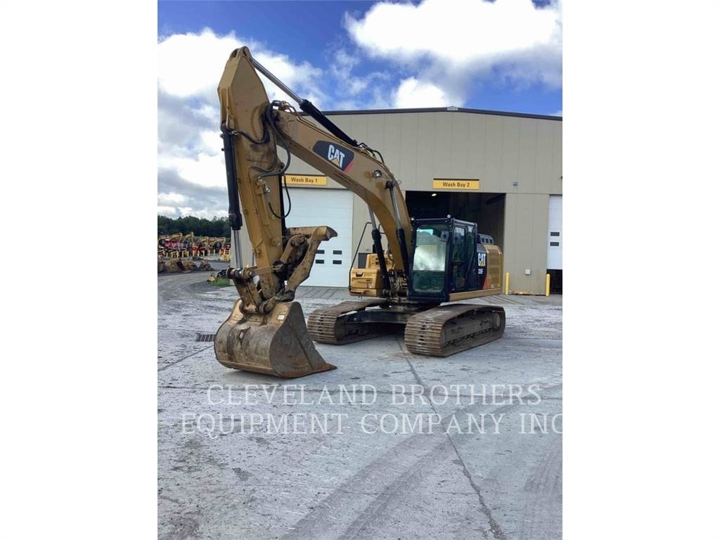 2017 CAT 326FL For Sale - 157,500 USD | Cat Used