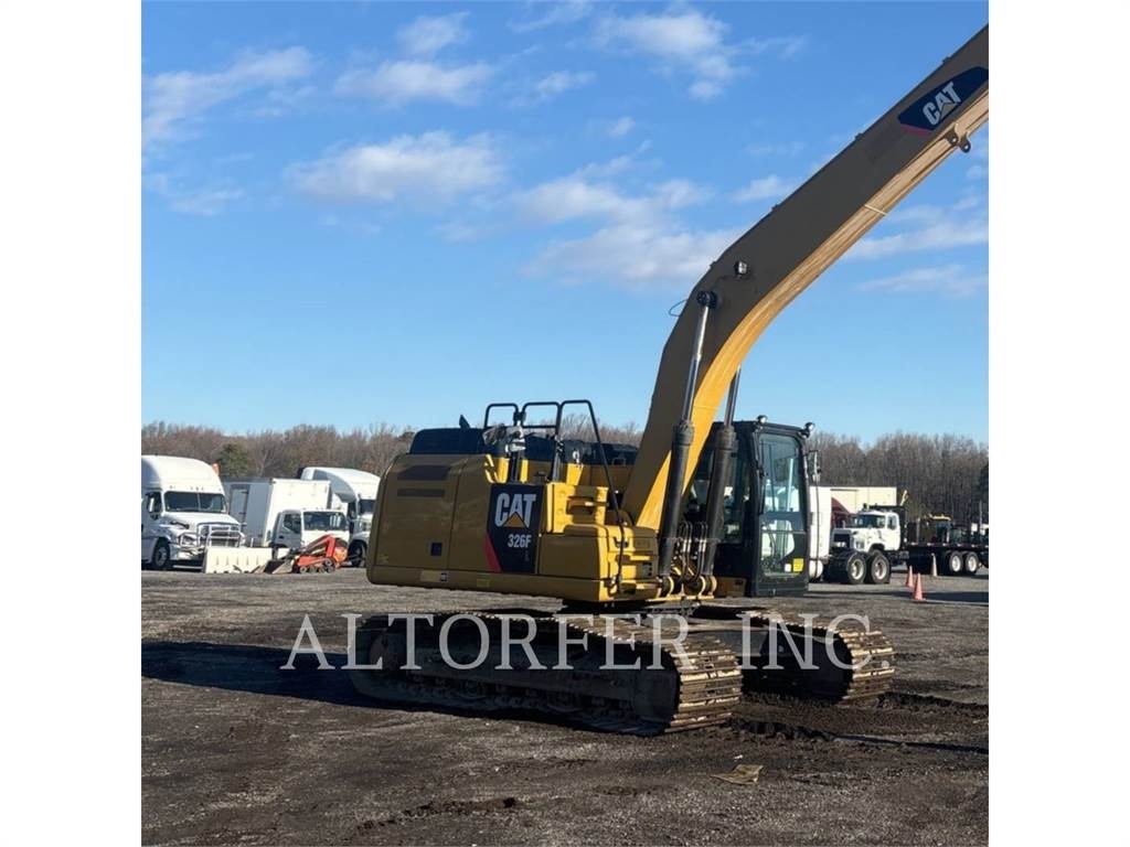 2018 CAT 326FL LR For Sale - 176,000 USD | Cat Used