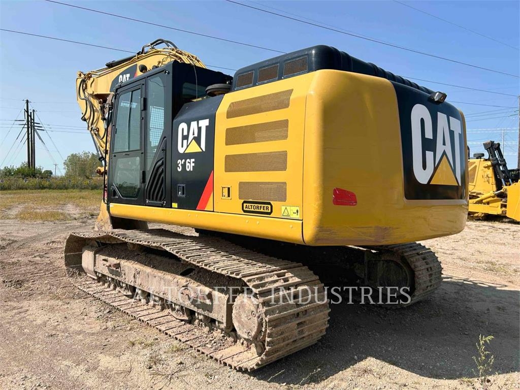 CAT 326FL TH